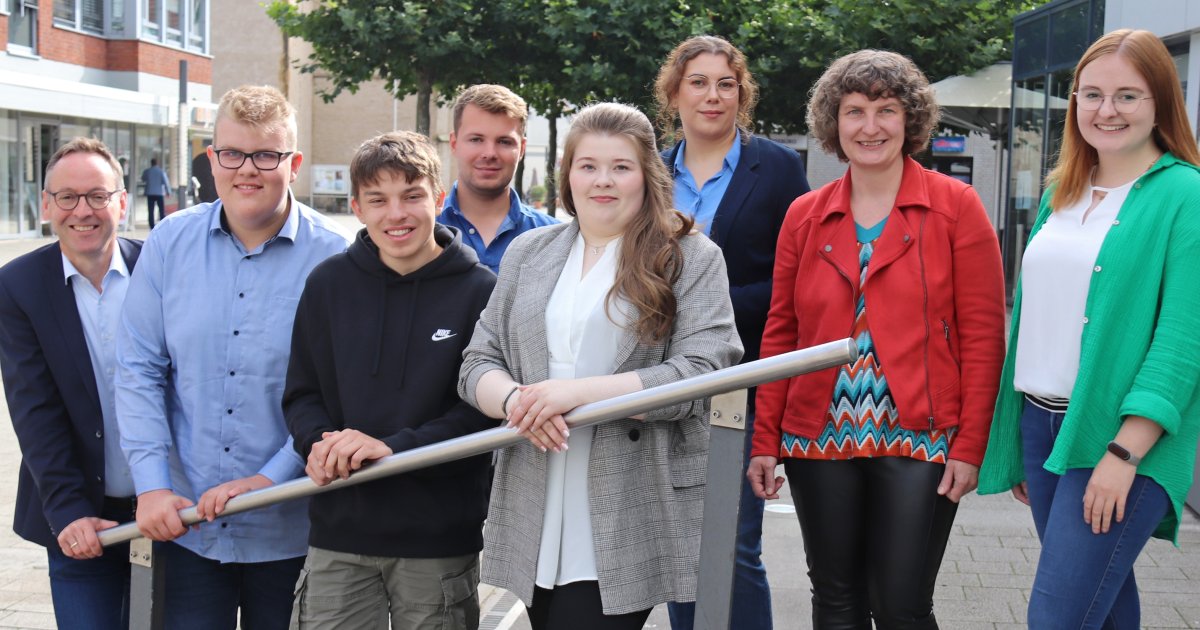 Neue Auszubildende starten im Rathaus | rheda-wiedenbrueck